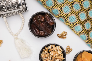 7 Rekomendasi Merchandise Khas Ramadan untuk Bukber Perusahaan